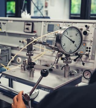 Pressure Calibration - GMS Instruments